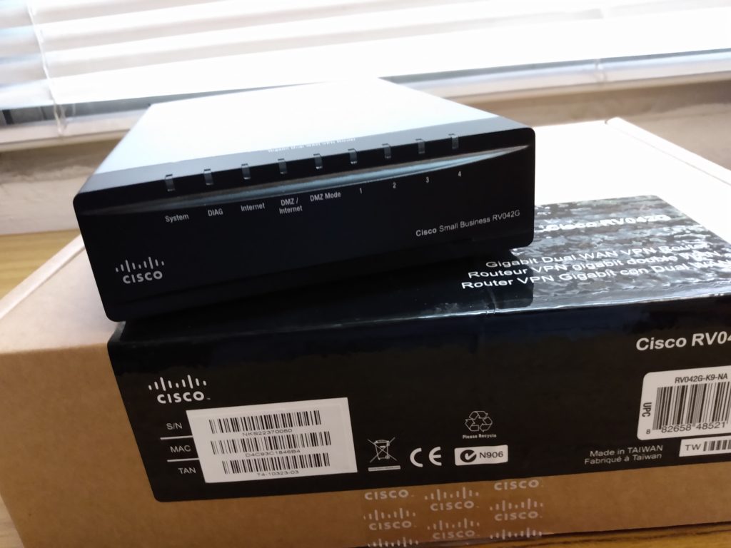 Gigabit Dual WAN VPN Router Cisco RV042G - Optima Ingenieria S.A